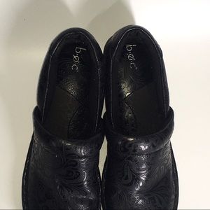 boc | Shoes | Boc Black Vegan Leather Tooled Clogs Woma | Poshmark